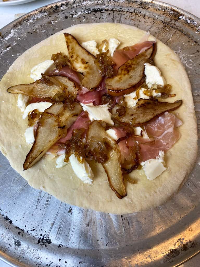 Prosciutto and Caramelized Pear Pizza with Balsamic Glaze - The Little ...