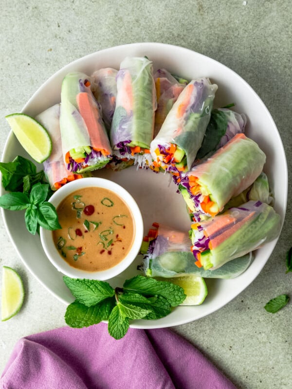 Vegetable Rice Paper Rolls (Fresh Spring Rolls) - The Little Ferraro ...