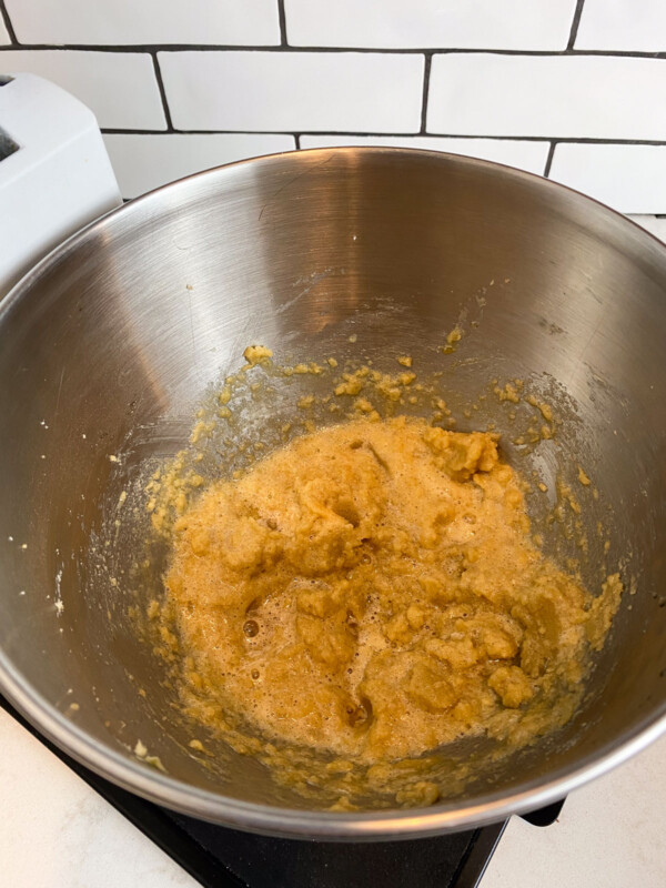 Skillet Chocolate Chip Cookie