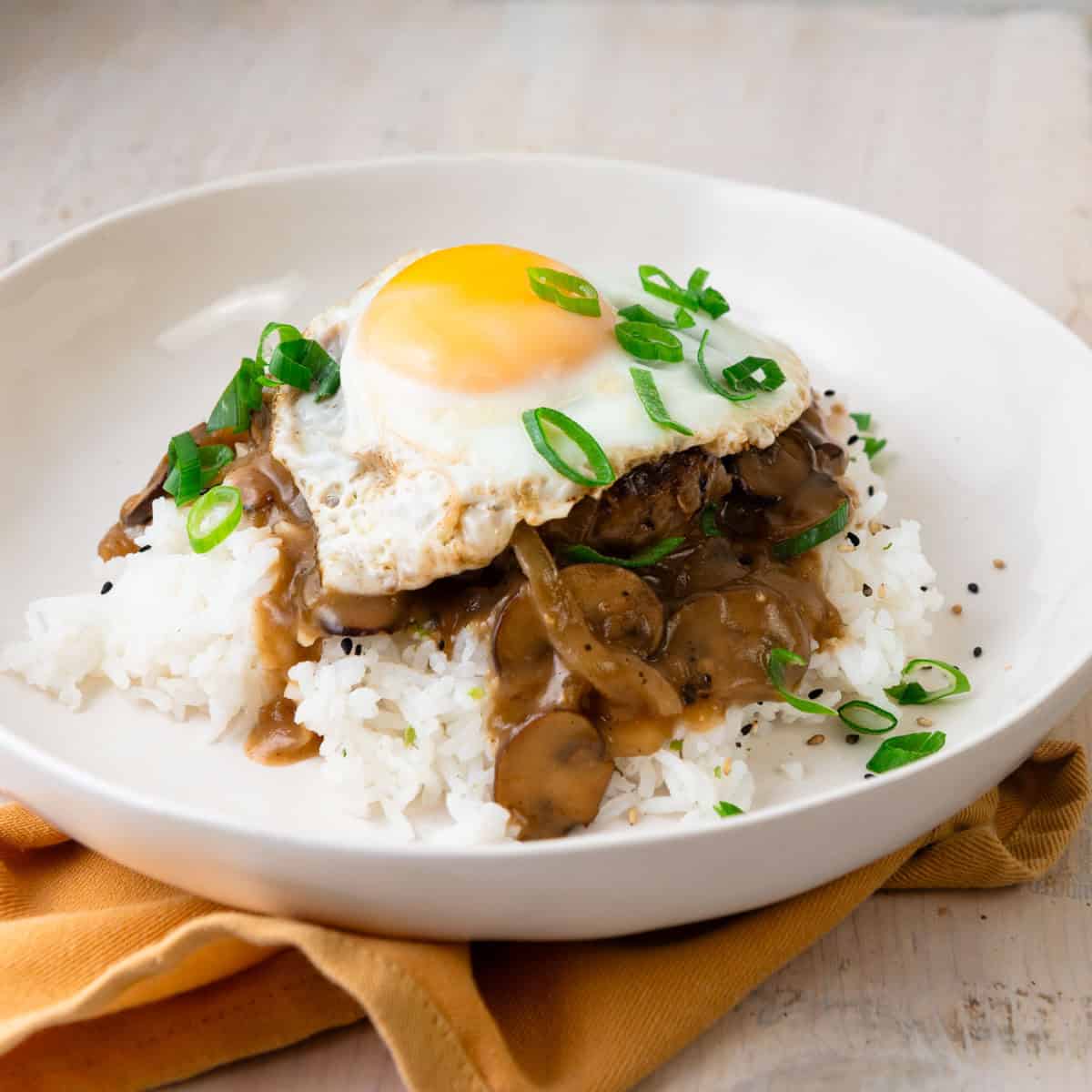 Hawaiian Macaroni Salad (Authentic and Creamy!) - The Little Ferraro Kitchen